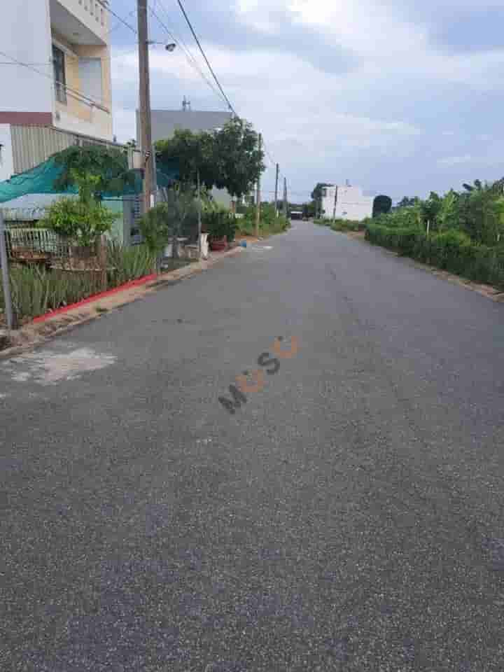 Bán đất 103.3m2 KDC Bình Tâm, đường số 6, Thành phố Tân An, Long…